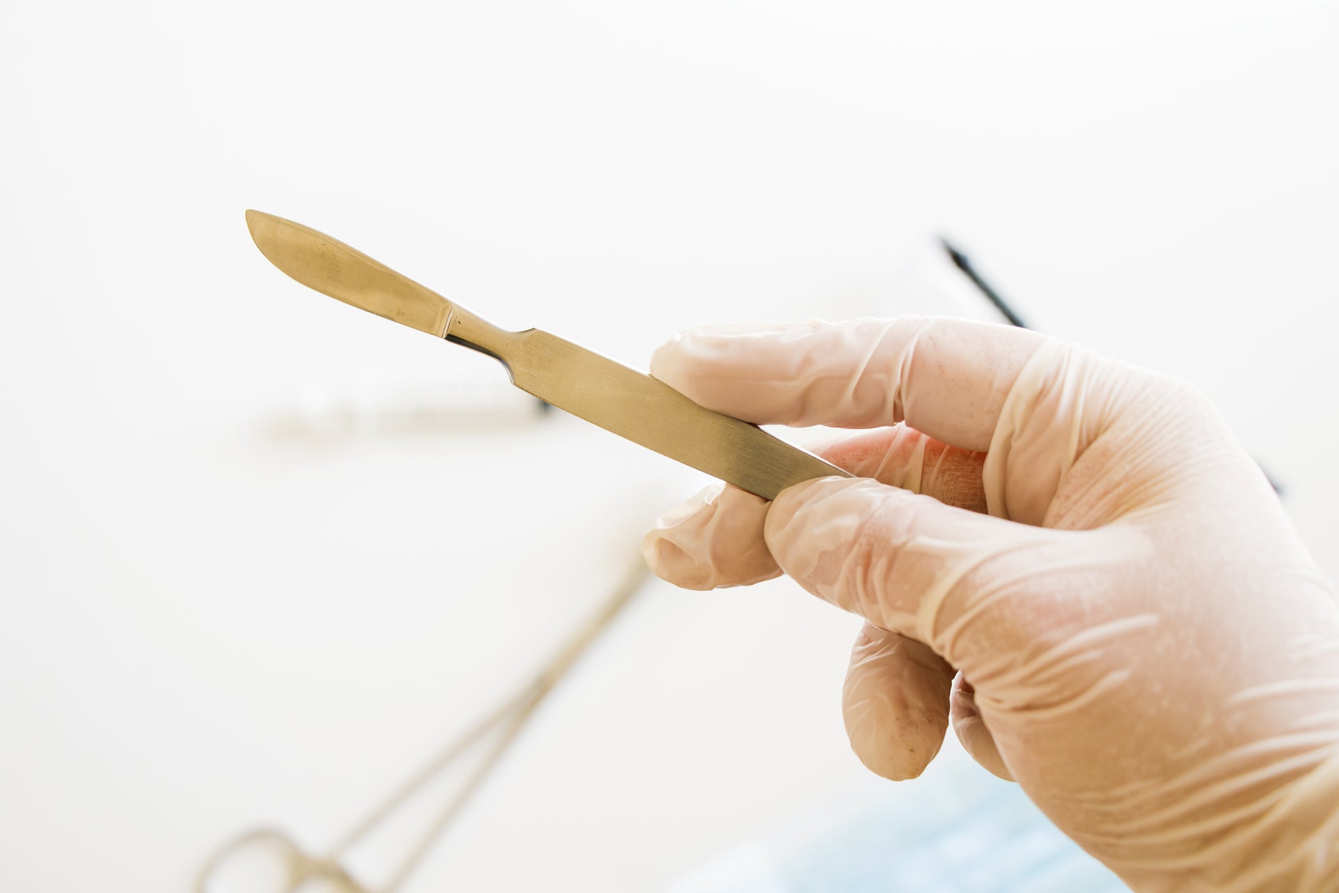 Protect Your Healthcare Facility with Safe Surgical Blade Practices ...